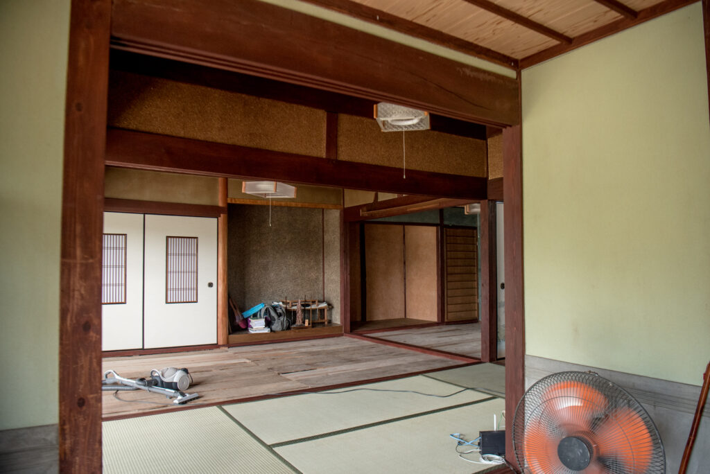 Akiya Renovation: Mid-Remodel Walkthrough - Benton Homestead